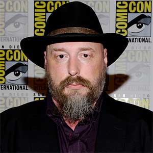 Warren Ellis: The Master of Dark Storytelling - Hydra Comics